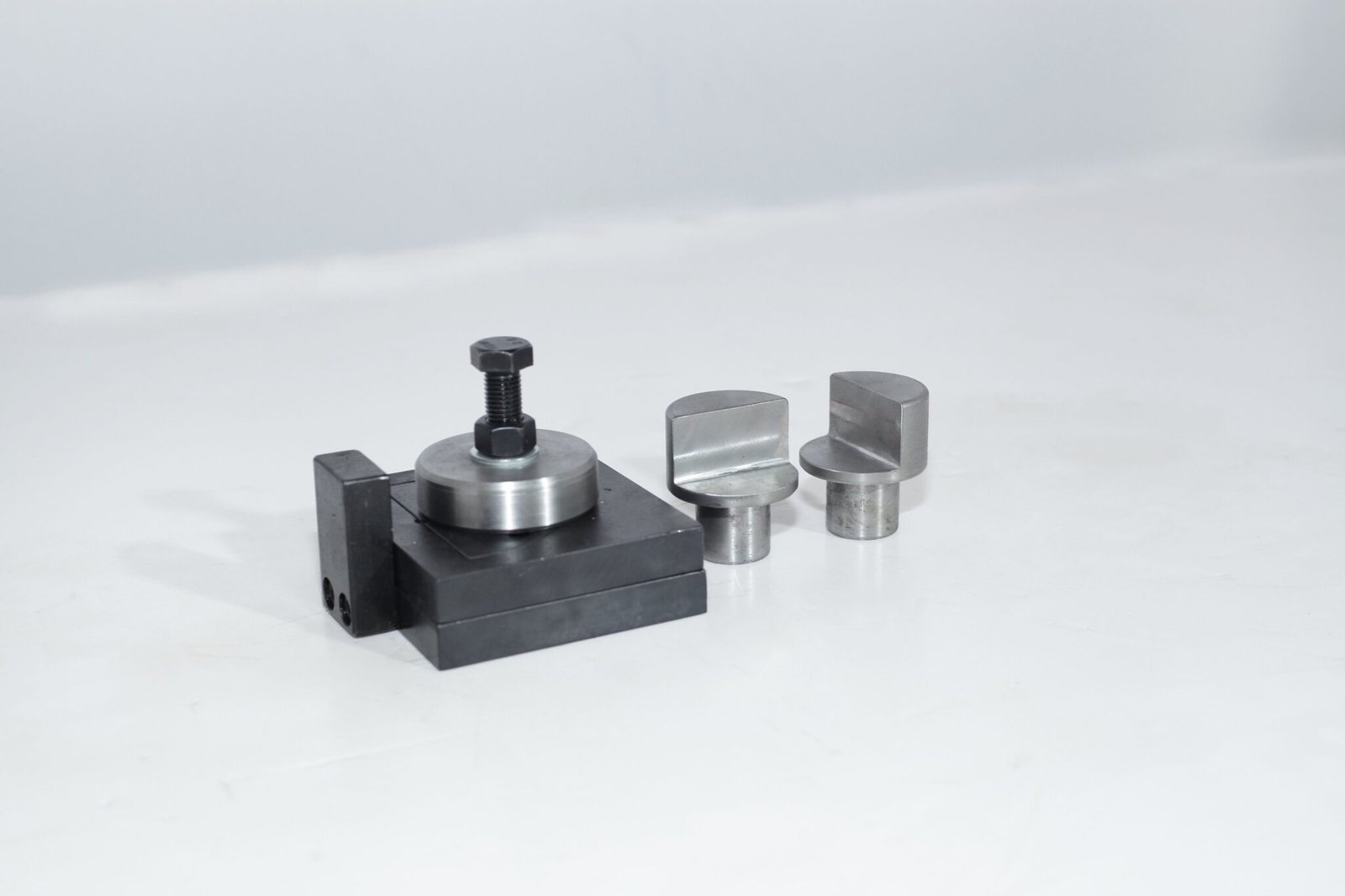 BUSBAR MOLD - Busbar Machine Manufacturer - DESG